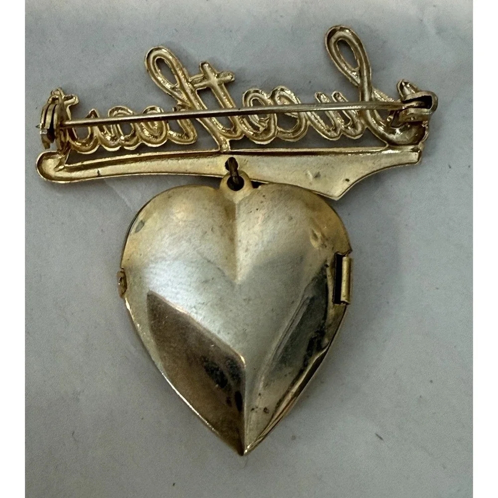 Source Unknown | Jewelry | Vintage Sweetheart Locket Pin Mother Of ...